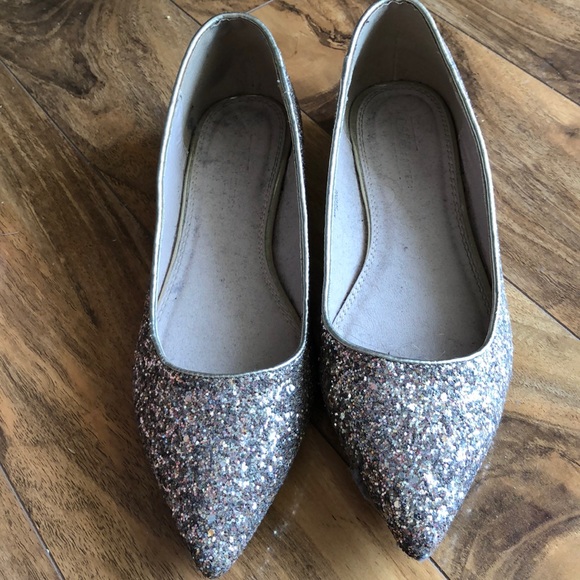 ASOS | Shoes | Super Cute Gold Pointy Ballerinas | Poshmark